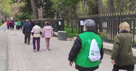 La AECC Invita De Nuevo A Sus Paseos Saludables Diario Sanitario
