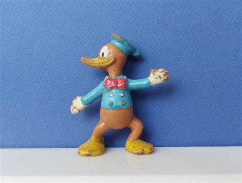 Figurica Walt Disney Jaka Racman Biserka Zagreb