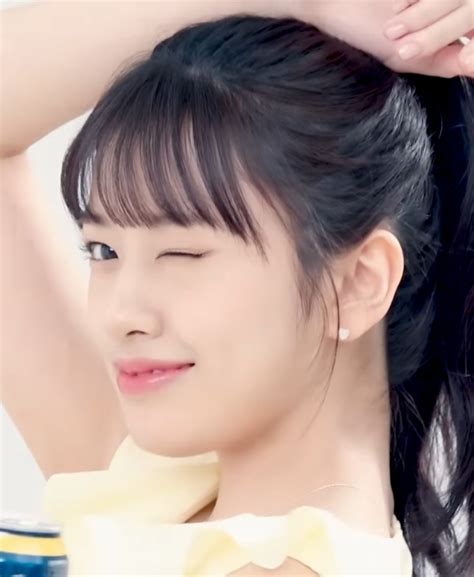 Blip 아이브 안유진 레몬진 Behind 캡쳐 3 ️🍋
