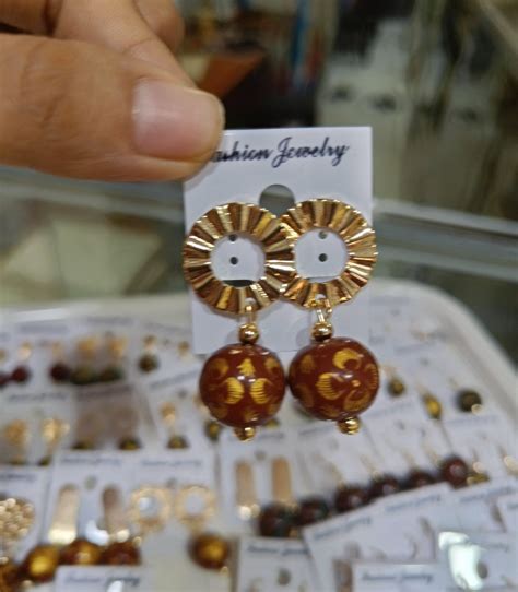 Yoeyarzay ရိုးရာစျေး Added A New Photo Yoeyarzay ရိုးရာစျေး