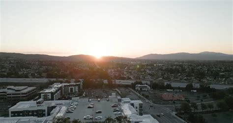 Lauren Schaefer On Linkedin Sparkling Ice Flavorful Giving Partners With Foster Love