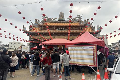 歸來慈天宮連續擲出20個聖筊送兩百萬 結果出爐了｜cmoney 股市爆料同學會