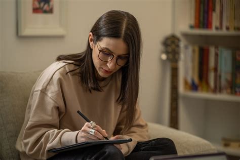 How To Create A Brand Identity That Resonates With Your Target Audience