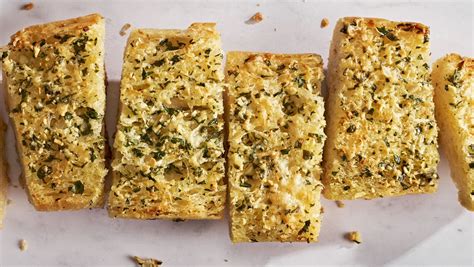 How To Cook Garlic Bread From Store