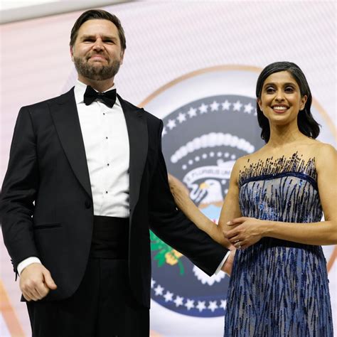 Colin Farrell Calls Sober Sex Terrifying Talks Sex Tape Us Weekly