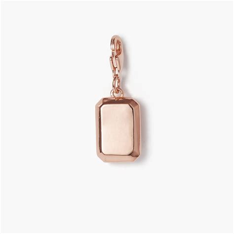 Bovanni Rectangular Engrave Hollow Bevel Pendant