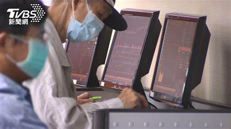 新聞 面板大廠傳「強制休假」！員工炸鍋 群創 看板 Techjob 批踢踢實業坊