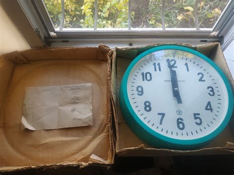 Часы настенные редкие СССР Стрела 1 000 грн Інші товари для дому Кривий Ріг на Olx