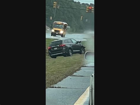 Suffolk Cops Searching For Driver In Shirley Crash They Say Injured 1