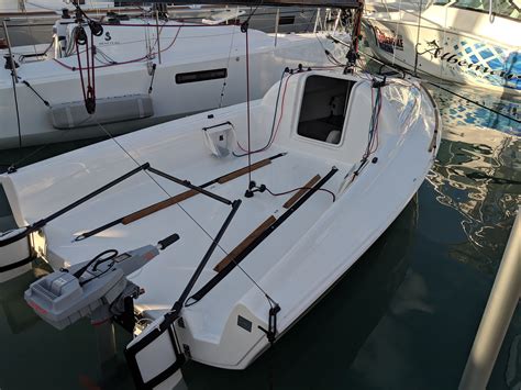 Mercury Marine Wades Into The Future With New Electric Outboard The 7