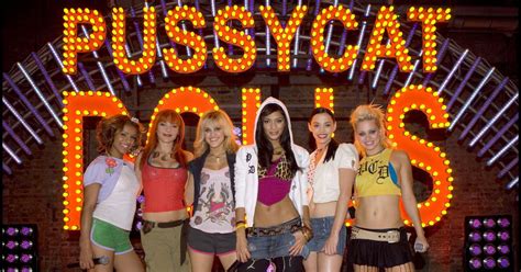 Lese Pussycat Dolls Londres Purepeople