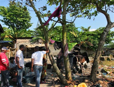 En La Orilla De Wouri Duala El Camerún Fotografía Editorial Imagen