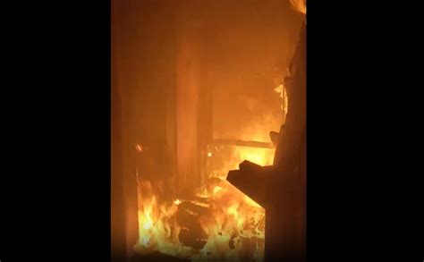 Rumah Kos Di Ngagel Wasana Surabaya Dilalap Si Jago Merah Pada Selasa