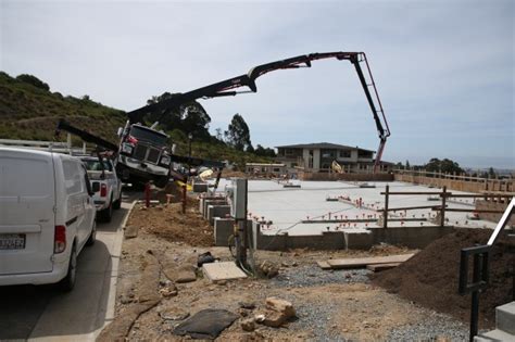 Cement Truck Accident In Oakland Hills Leaves One Injured