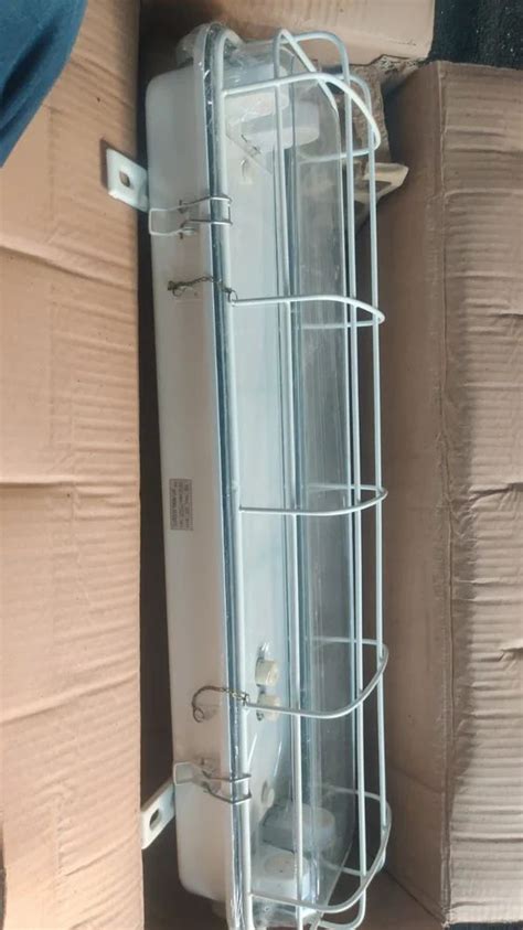 2x20w 2x40w Weather Proof Light Fitting At ₹ 3000piece Lcd Monitor