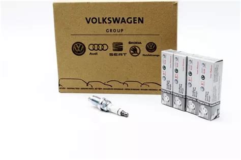 Kit 4 Bujias Platino Vw Bora Jetta Gli Passat 2 0t Original Envío gratis