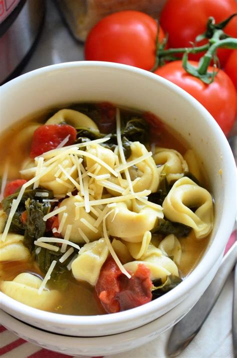 Delicious Spinach Tortellini Soup Recipe