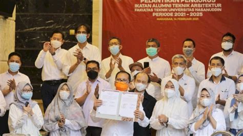 Terpilih Jadi Wali Kota Makassar Danny Pomanto Dilantik News On Rcti