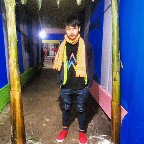 Manav Manav D811 • Threads Say More