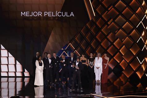 As bestas le gana el pulso a Modelo 77 en los Premios Goya Gatrópolis