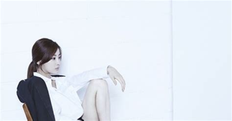 강소라 다리길이 105cm 화보에서 남다른 롱다리 자랑