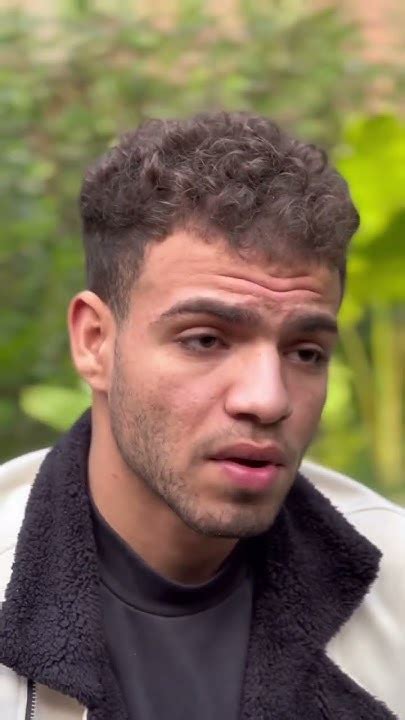 شوفو رد فعل الراجل والشاب بيطلب ايد بنتو 😳💔 Youtube