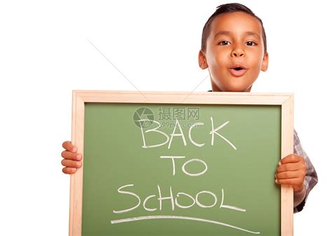 可爱的西班牙裔男孩拿着回学校的纸板童年孩子青少年男生学生黑色青年眼睛棕色教育高清图片下载 正版图片320366734 摄图网