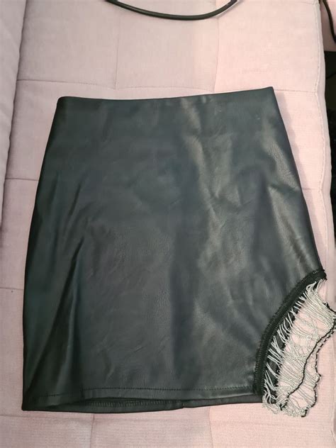 Секси кожена пола гр Варна Център • Olxbg