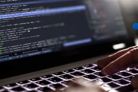 A 30 años de la triple w A cuántos llega internet