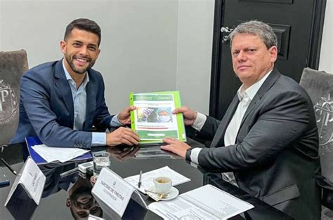 Tarcísio Sancionará Lei Para Fornecimento Gratuito De Medicamentos à