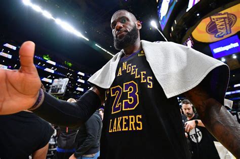 Nba／詹姆斯狂紀錄比肩36年前魔術強森 2006天沒輸過杜蘭特 Nba／籃球 運動 世界新聞網