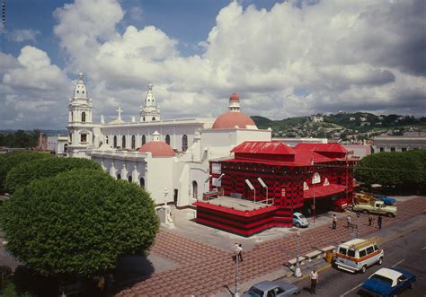 Parque De Bombas Ponce 1977 — G E O • I S L A