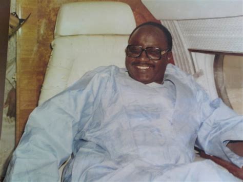 Un Livre Sur Djily Mbaye