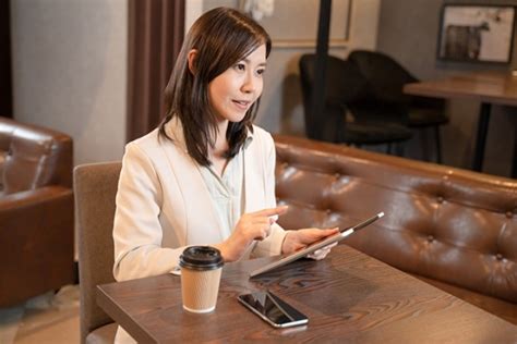 飲食店に欠かせないハンディとは？使い方やメリット、posレジとの連携や選び方を解説 キャッシャー