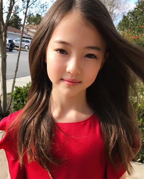 เอลล่า กรอสส์ นางแบบสาวน้อยวัย 11 ขวบ สวยตั้งแต่เด็ก