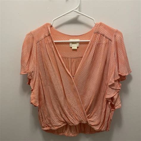 Anthropologie Coral Flutter Sleeve Top Got Off Depop