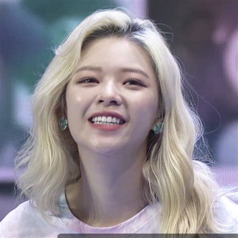 Pin By Molly Hunt On Polcos Kpop Girls Miss Perfect Kpop Girl Groups