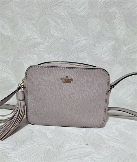 Шкіряна кросс боді сумка Kate Spade — цена 3300 грн в каталоге Кросс боди Купить аксессуары по