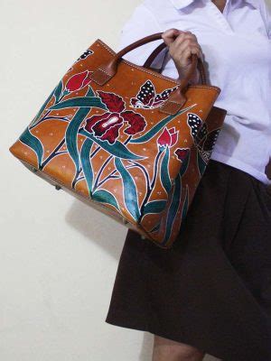 Djokdja Batik Batik Bags Handcrafted From Indonesia