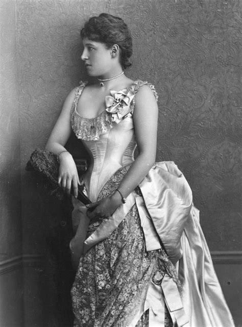 Lillie Langtry From Love Affairs To Courtrooms The Life Of A Victorian Icon