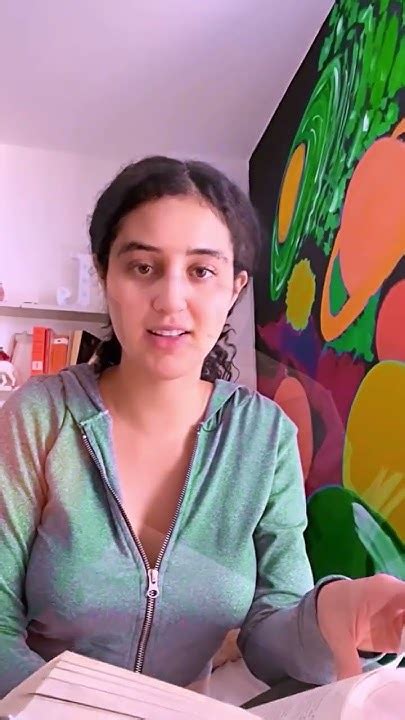 Sofia Vlog Girl Read A Book🤞🤞shortvideo Youtubeshort Beautiful