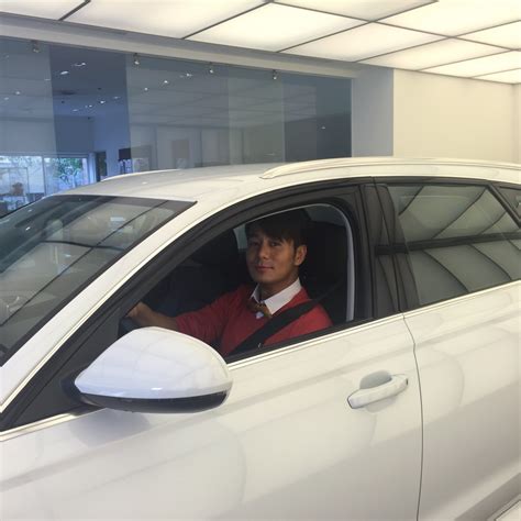 【明星聊愛車】三次交通事故讓郭彥均買車最重視安全！用嬰兒車和2大咖行李箱選了audi A6 Avant Yahoo奇摩汽車機車