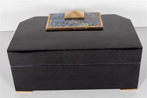 Blacktab Shell Box With Kabibi And Tahiti Shell Inlays With Brass Trims At 1stdibs Kabibi Shell