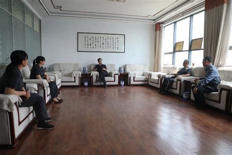 强工兴产 项目突破市法院级索法庭党支部到企业走访调研澎湃号·政务澎湃新闻 The Paper