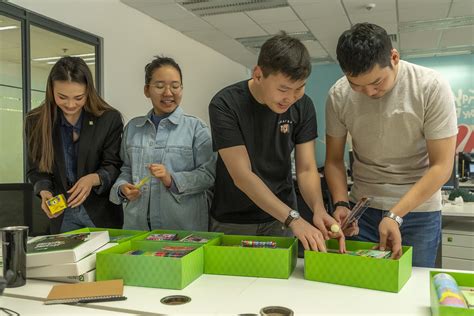 “Жаргалтай гайхалтай” гэнэтийн бэлэг цаатны тайгад хүрлээ