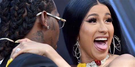 Cardi B Responds To Speculation That She Flashed Her Vulva At The Bbmas Paper Magazine