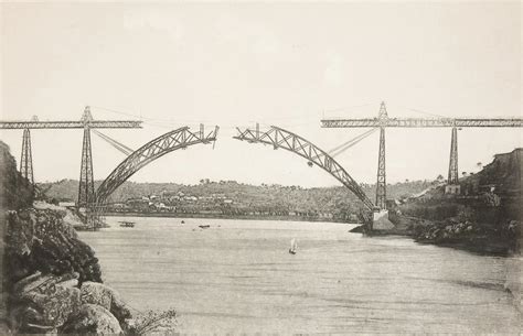 Pont Maria Pia sur le Douzo achèvement du montage Anonyme Musée d
