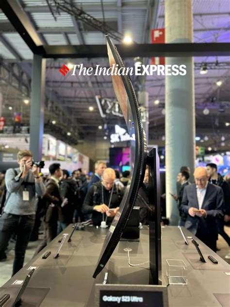 Mwc 2023 Barcelona Live Updates Samsung Flex S Displays That Fold