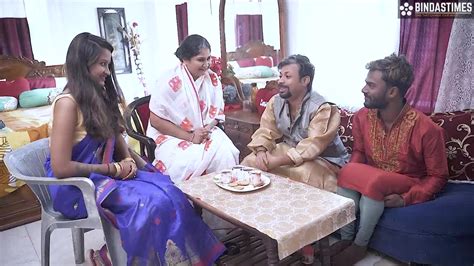 Bete Ke Shadi Dekhne Aaya Sasurji Bahurani Ke Maa Ke Sath Kia Sambhog Aur Fir Bahurani Ko Pilaya