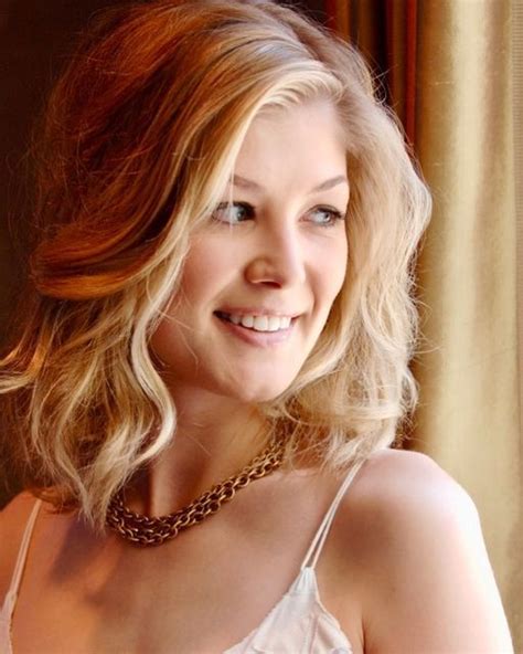 Rosamund Pike Hairstyles Rosamund Pike Photoshoot Rosamond Pike